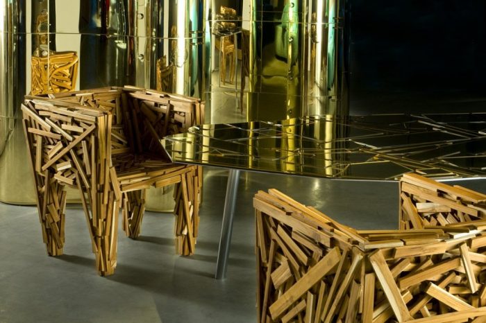 AMBIENTES | Silla Favela por Fernando y Humberto Campana