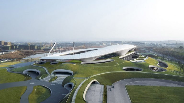 AMBIENTES | Estadio Quzhou Sports Park por MAD Architects