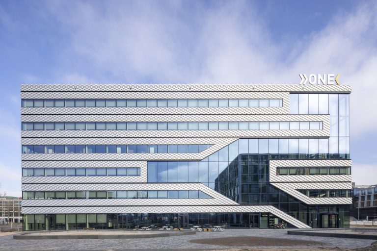 AMBIENTES | Matrix ONE por la firma neerlandesa MVRDV