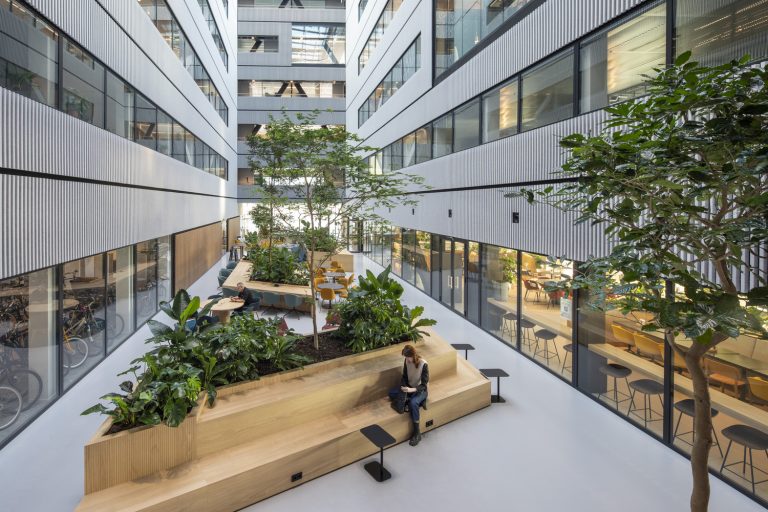 AMBIENTES | Matrix ONE por la firma neerlandesa MVRDV