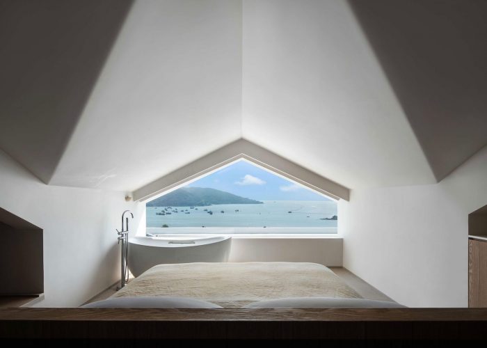 AMBIENTES | Miyue Blue and White Island Pool Homestay por GS Design