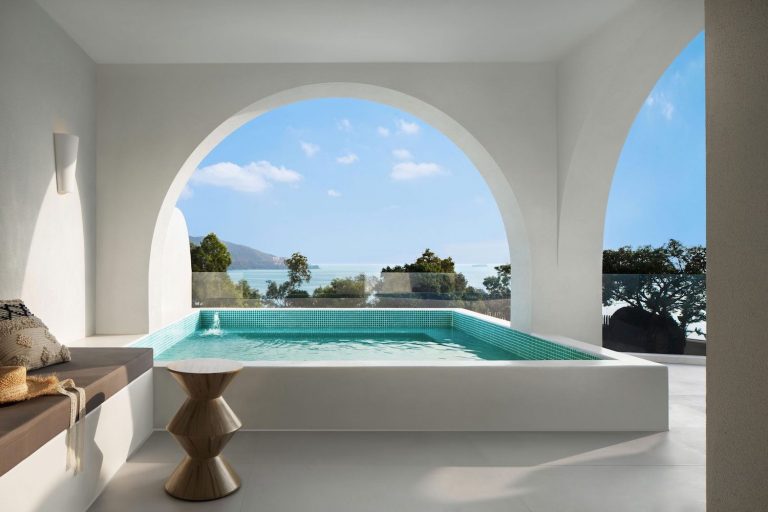 AMBIENTES | Miyue Blue and White Island Pool Homestay por GS Design