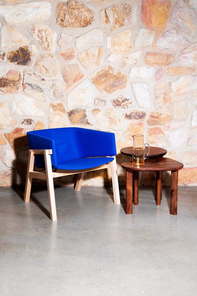 AMBIENTES | Pebble Side Table por Andrew Carvolth