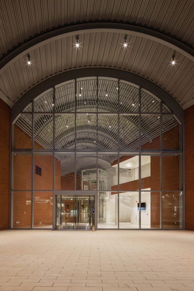 AMBIENTES | Edward and Joyce Linde Music Building por SANAA