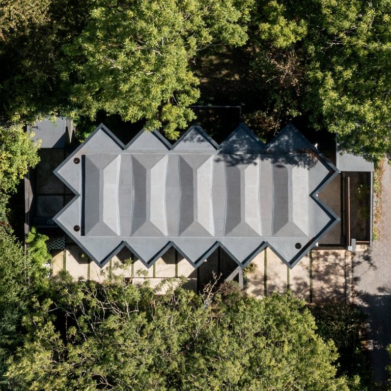 AMBIENTES | Arbour House por el arquitecto Andrei Saltykov